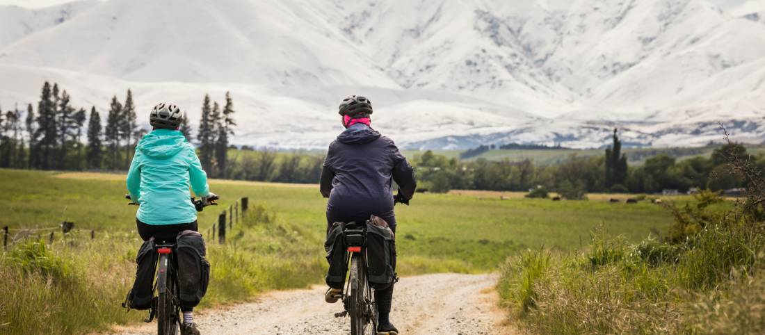 Trail Journeys Blog | Essential winter cycling gear tips